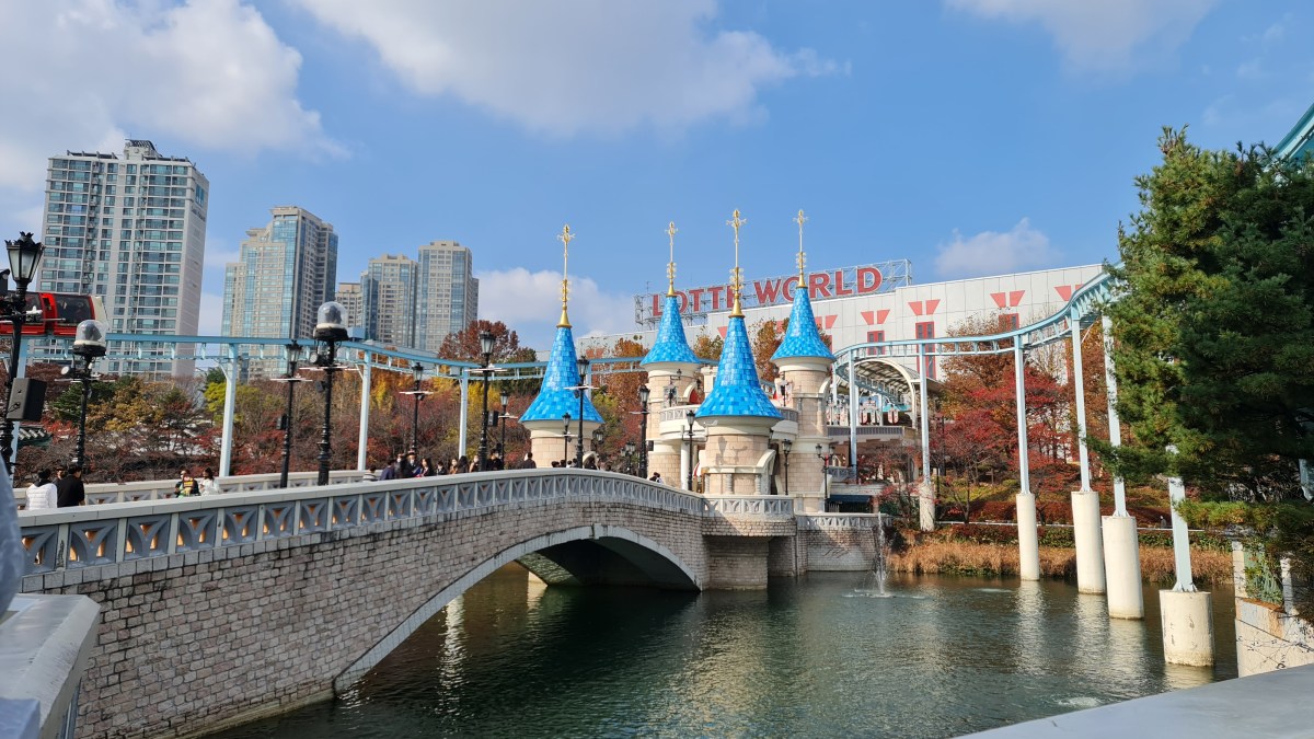 Lotte World